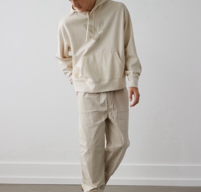 American Eagle graphic frosty cream color, Large size | eBay