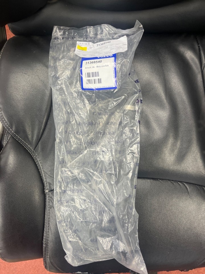 Genuine Volvo Connector Hose 31368540 | eBay