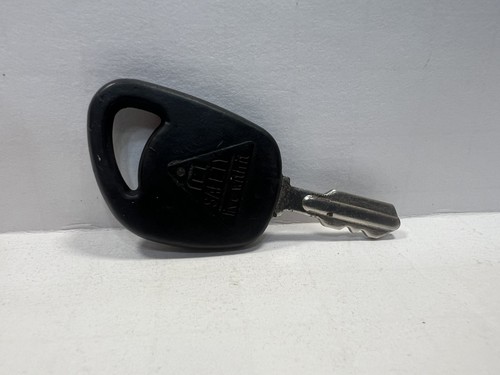 GY20680 - John Deere Original Equipment Key | eBay