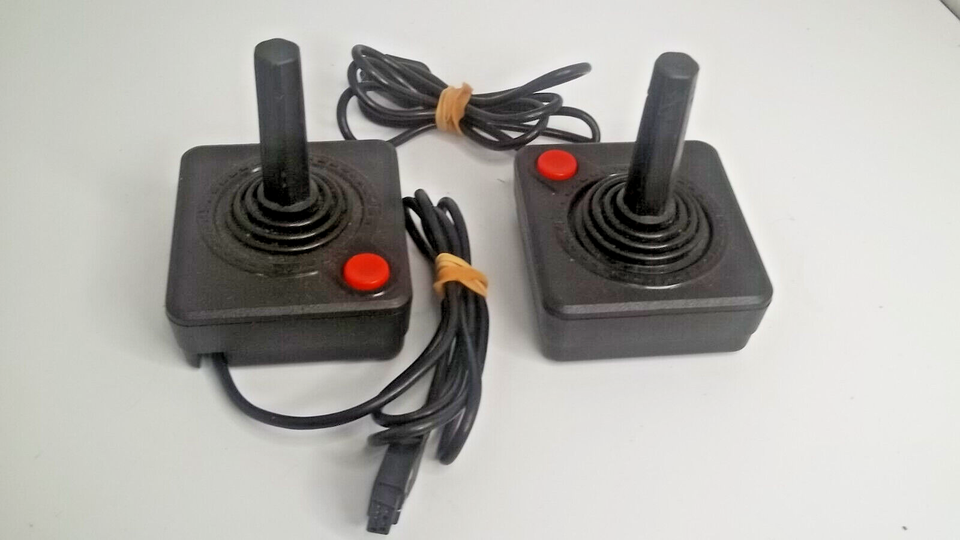 Atari 2600 System Bundle with Console, 13 Games, Joystick, Paddles, and ...