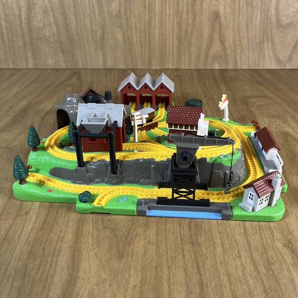 Vtg 1996 Thomas The Tank Engine Friends Miniature Railway Bluebird W ...