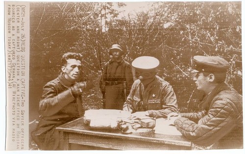 1941 Russian Soldiers Question German POW Original Press Wirephoto | eBay