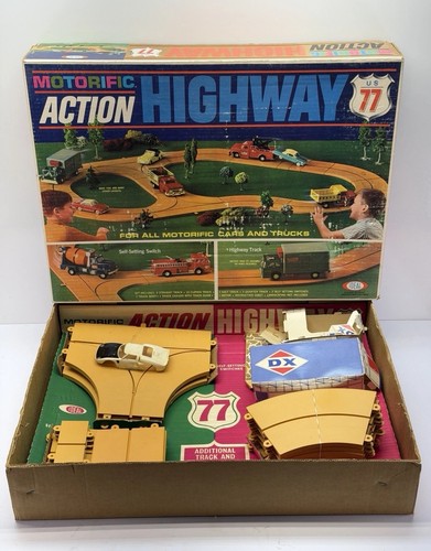 Ideal Motorific Action Highway 77 Complete Track Set In Original Box ...
