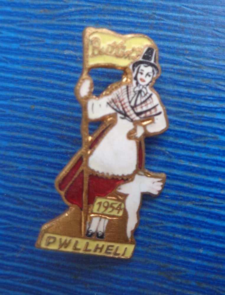 Early Butlin / Butlins Badge - Pwllheli 1954 Yellow / White / Red | eBay