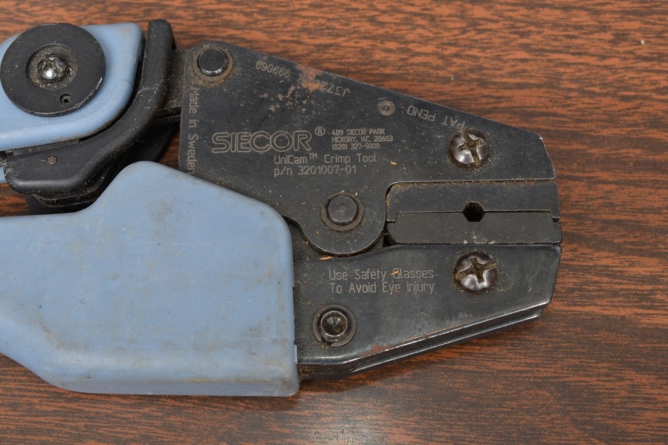 CORNING SIECOR MADE IN SWEDEN UNICAM CRIMP TOOL #3201007-01 | eBay