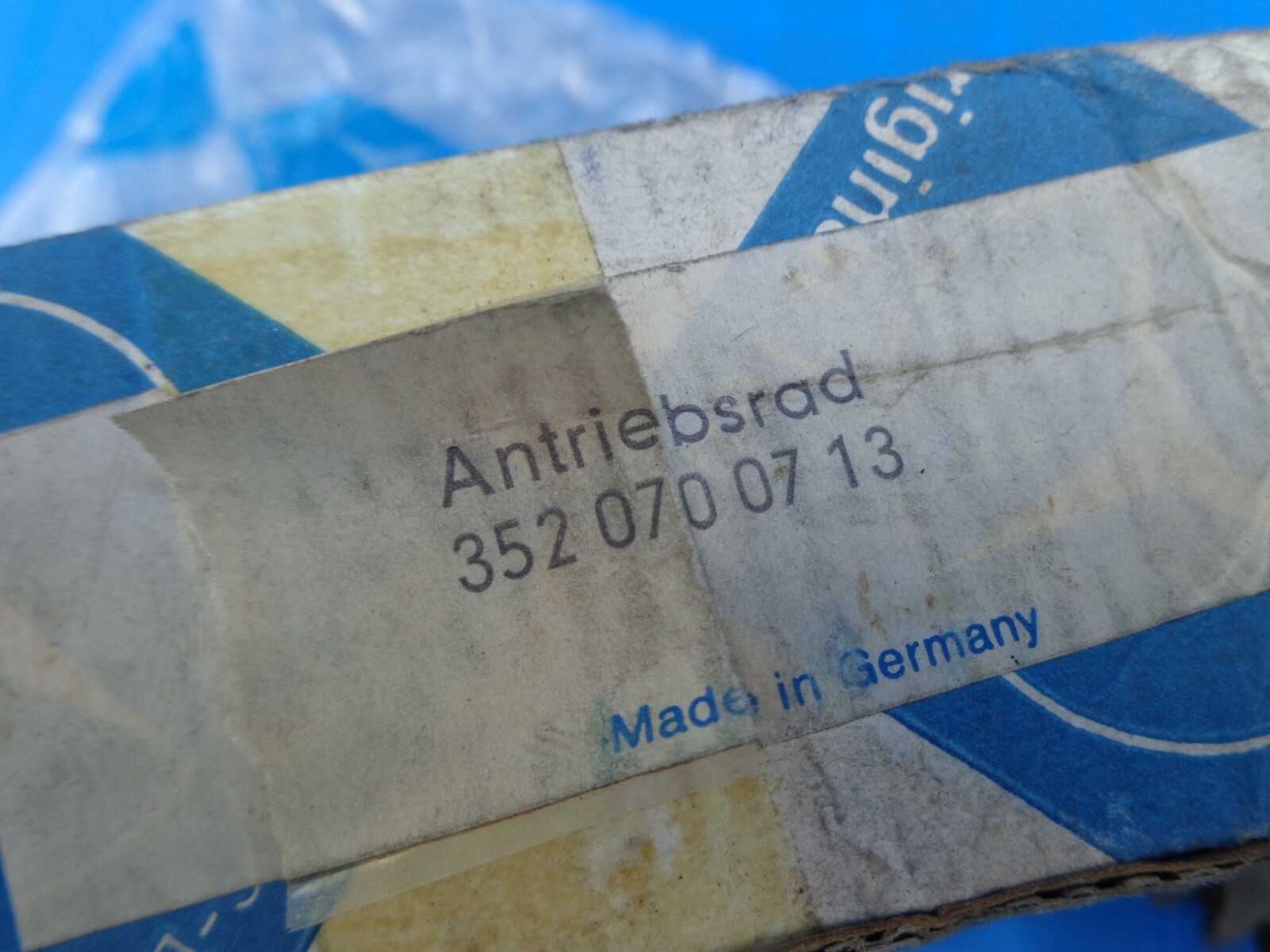 MERCEDES BENZ Unimog Truck Injection Pump Drive Gear Om352 3520700713 ...