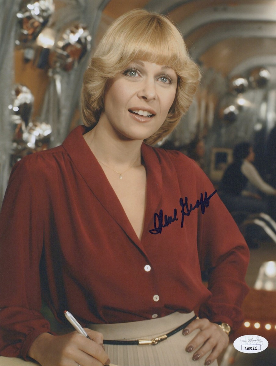 Ilene Graff Ilene Graff — Stock Editorial Photo © Jean_Nelson