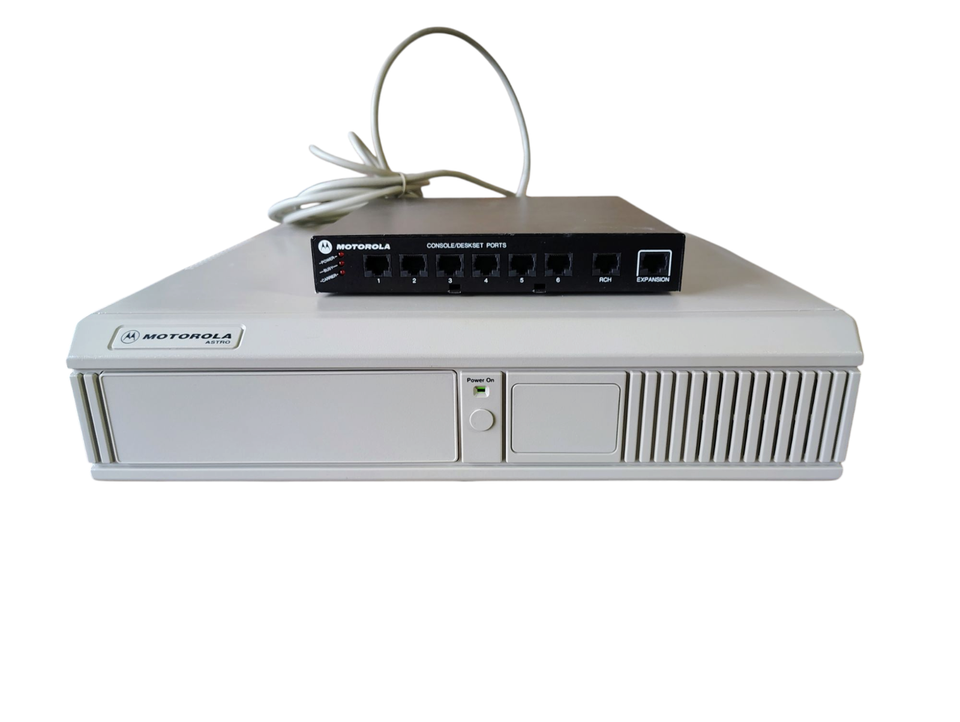 Motorola Astro L99DX+259L Digital Plus Consolette Digital Junction Box ...