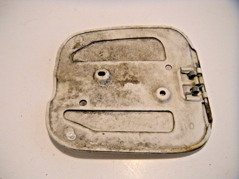 Chevy Monte Carlo White Fuel Gas Cap Lid Door 00-05 | eBay