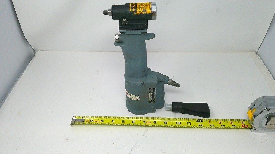 Cherry Aerospace pneumatic - hydraulic rivet gun G701A Cherry Max ...