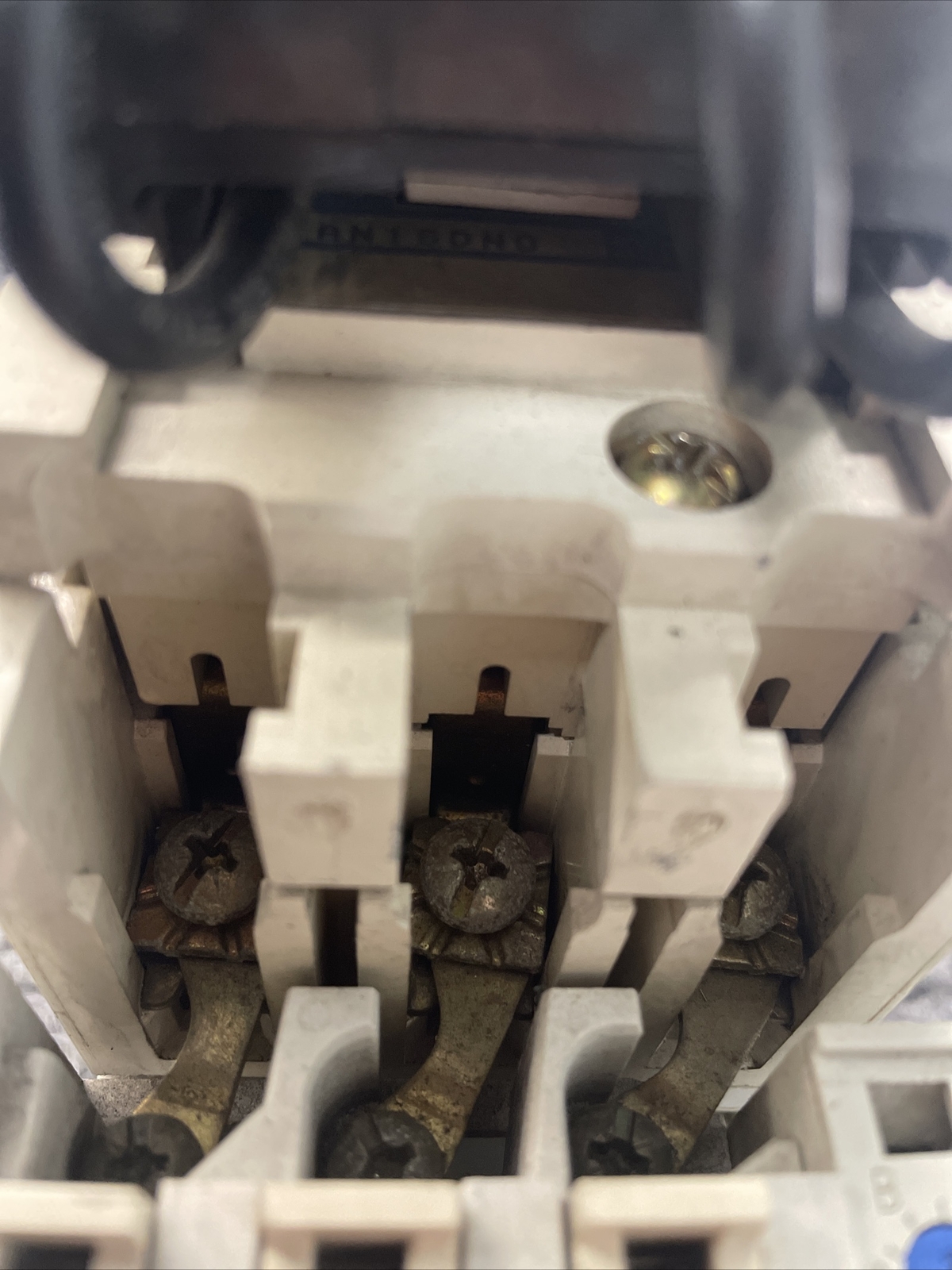 Cutler-Hammer AN16DNO Ser B1 120VAC NEMA Size 1 Motor Control Starter ...