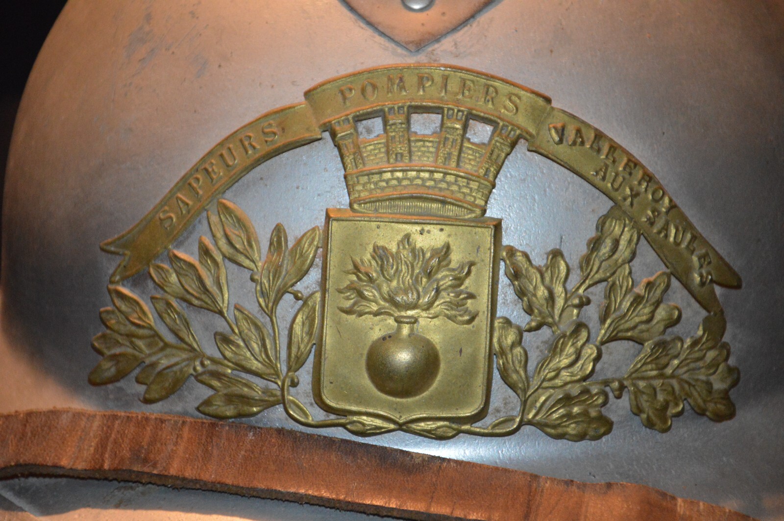 CASQUE ADRIAN Mle1933 SAPEUR POMPIER-VALLEROY AUX SAULES-FRENCH FIREMEN ...