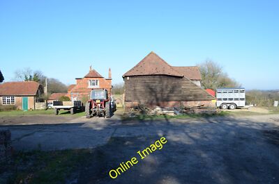 Photo 12x8 Hackhurst Farm Lower Dicker The footpath runs right through ...