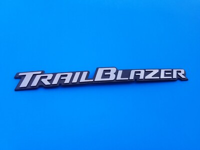 02 03 04 CHEVROLET TRAILBLAZER REAR TAIL GATE LID EMBLEM LOGO BADGE ...