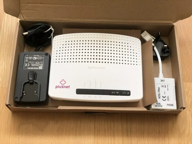 Technicolor TG582N 65 Mbps 10/100 Wireless N Router | Achetez sur eBay