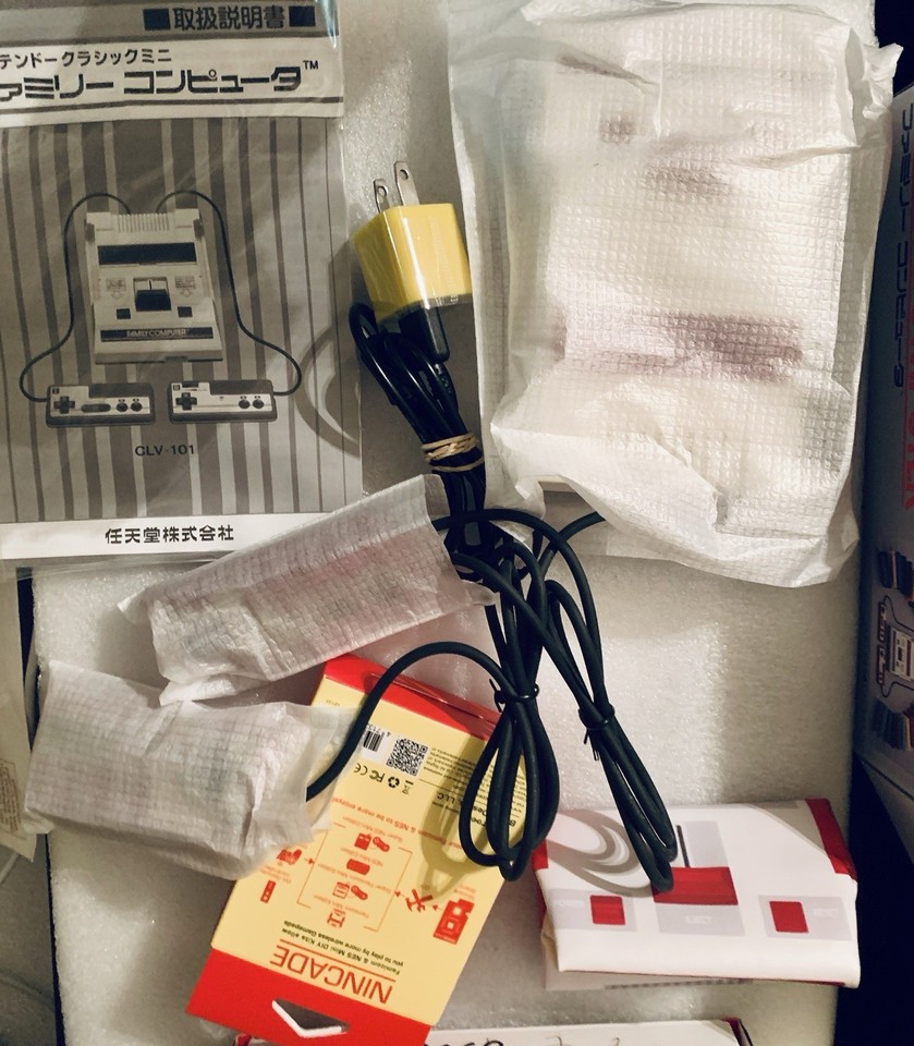Famicom Family Computer Mini Clone Modded W/USA GAMES +NINCADE WIRELESS ...