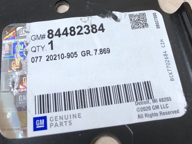 Genuine GM Bumper Bracket 84482384 for sale online | eBay