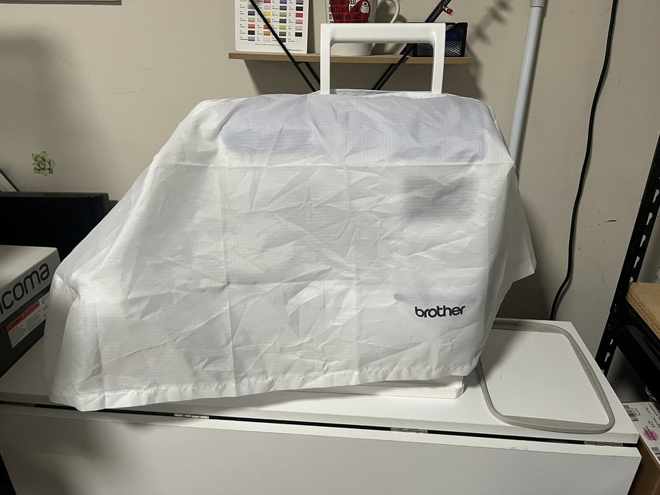 BROTHER PE800 5x7" Embroidery Machine with Large Color Touch, CUSTOM ...