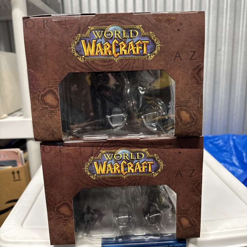McFarlane World Of Warcraft Pandaren Monk & Pandaren Rogue Red & Green ...