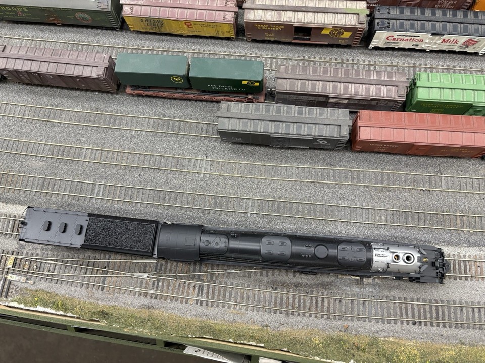 HO Scale Trix Union Pacific Big Boy ESU DCC/Sound | eBay