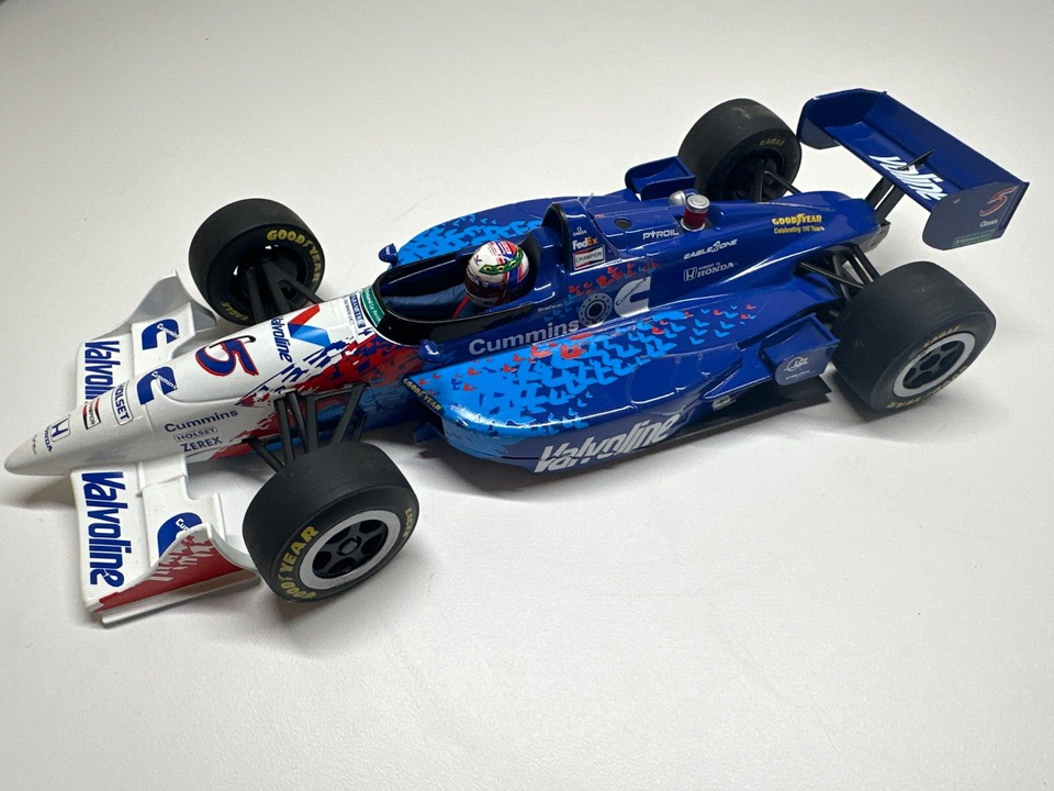 UT MODELS 1/18 Reynard 981 WalkerI RACING | eBay