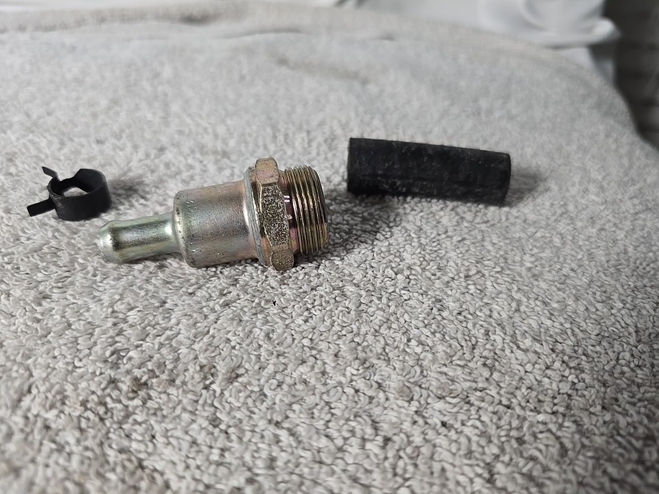 NOS Boss 429 71 Autolite-Ford FG-39-A C9AZ-9155-B fuel filter. NIB ...