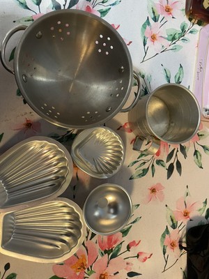 Lot Of 6 Various Shaped Tin? Items And Molds | eBay