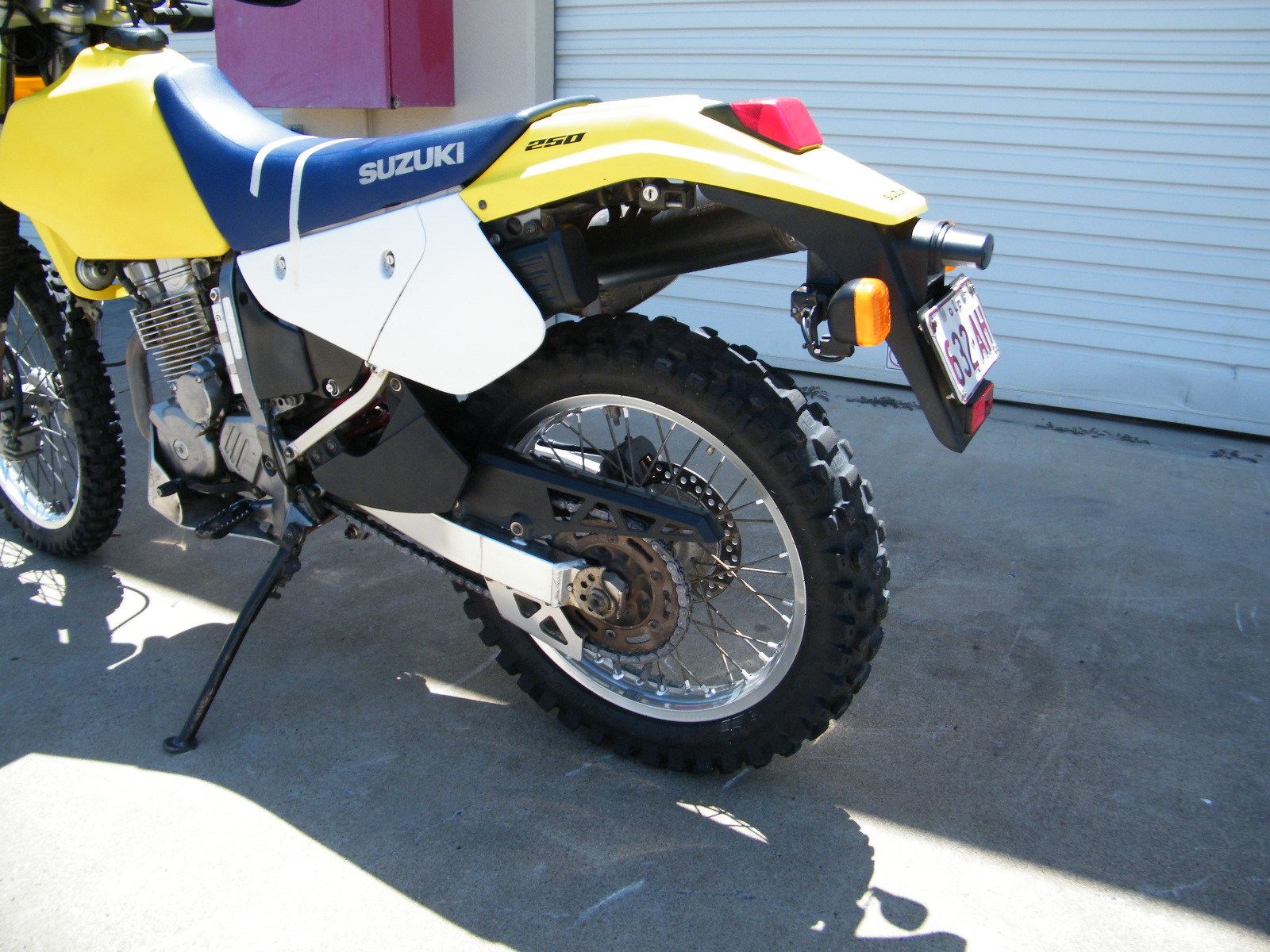 Suzuki DR-Z 250 Lowering Links 40mm rear lowering kit DRZ 250 Dog Bones ...