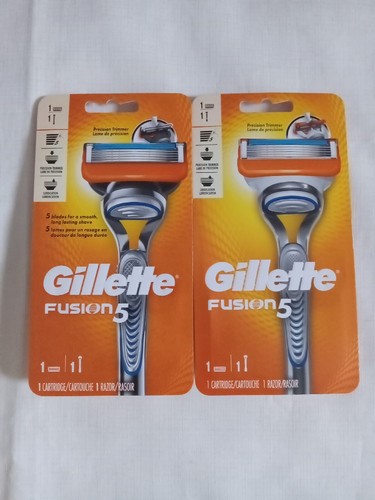 2 Gillette Fusion5 Razors 2 Handles + 2 Refill Cartridges 5 Blades ...