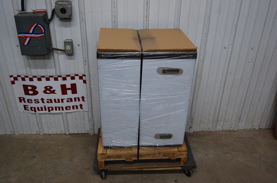 Scotsman CME810RLS-1A Eclipse 22" Remote Condenser Small Cube Ice ...