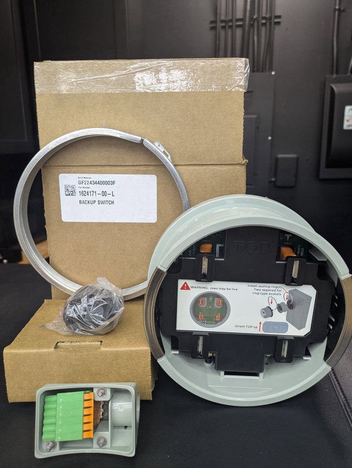 Tesla Back Up Switch 1624171-00-L | eBay