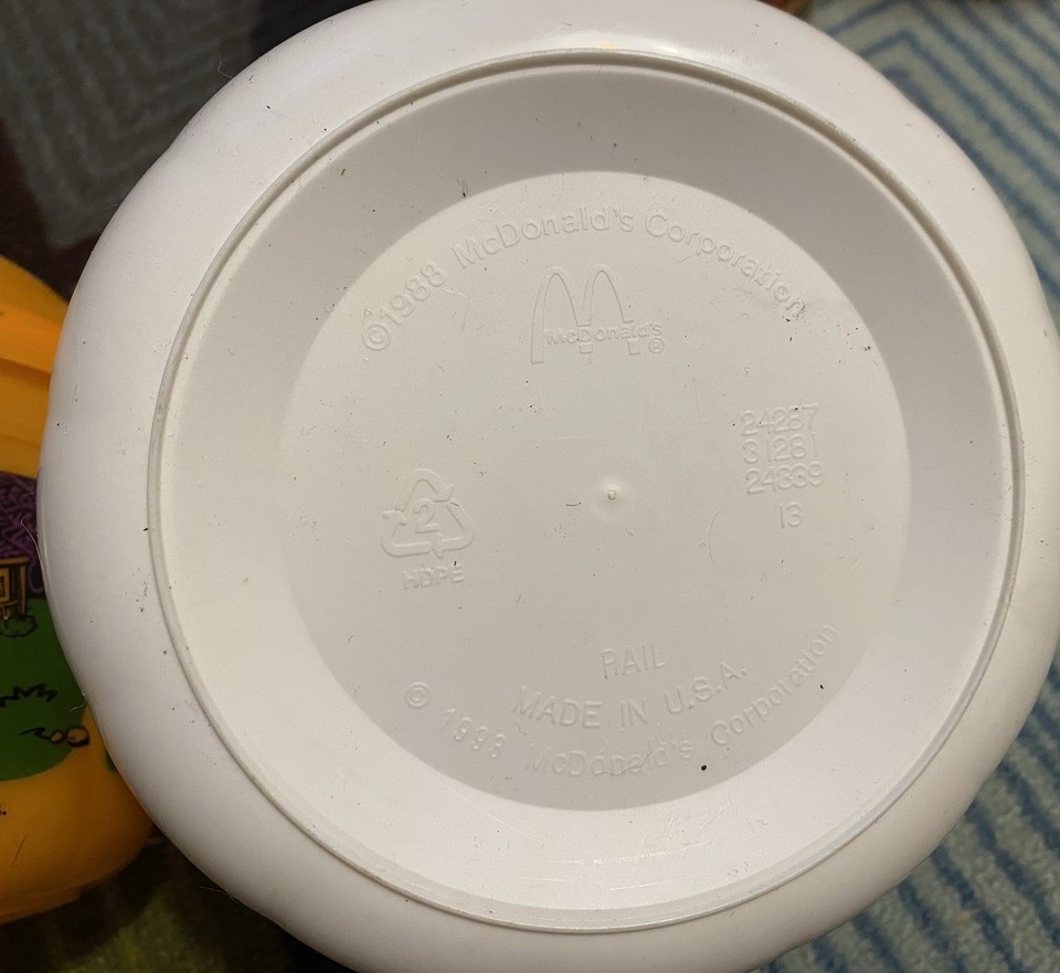 2! 1999 McDonald's Vintage Memorabilia Halloween Boo Bucket Happy Meal ...