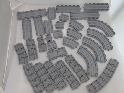 Thomas the Train Take Along Track Pieces Gray Plastic Over 40 Pcs Curve ...