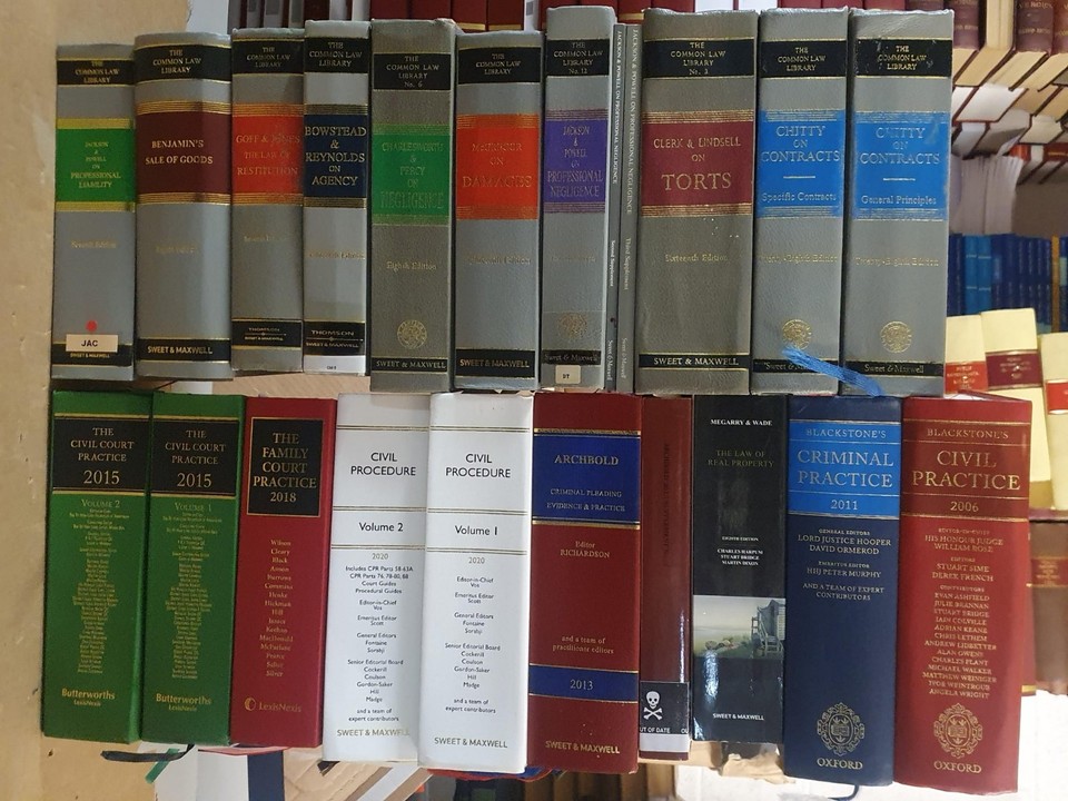 Common Law Library Full Set Plus Some Gift Books Special Offer Good ...