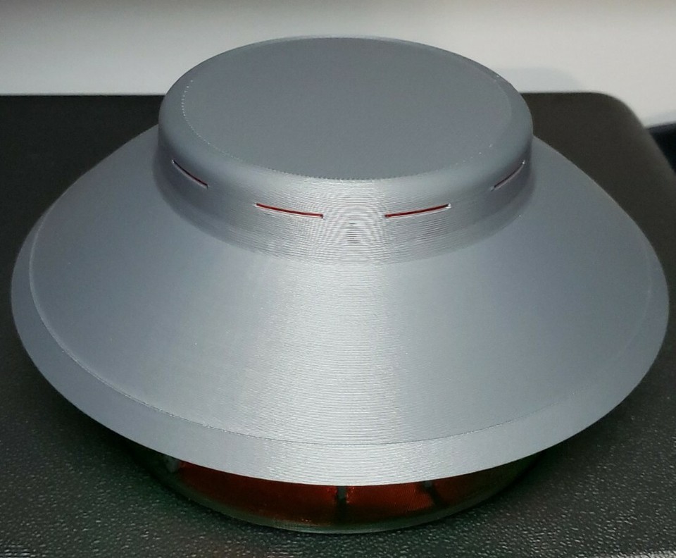 The Invaders UFO/Flying Saucer - Large - Landed With Stand & lights | eBay