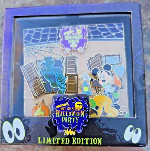 2006 Disney WDW Jumbo Pin MICKEY PLUTO Ghost Donald Goofy Not So Scary ...