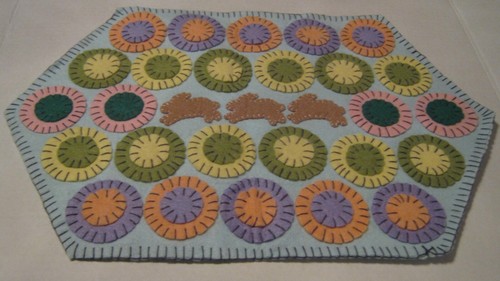 Primitive Wool Applique Spring Rabbit Layered Pennies Penny Rug Candle ...