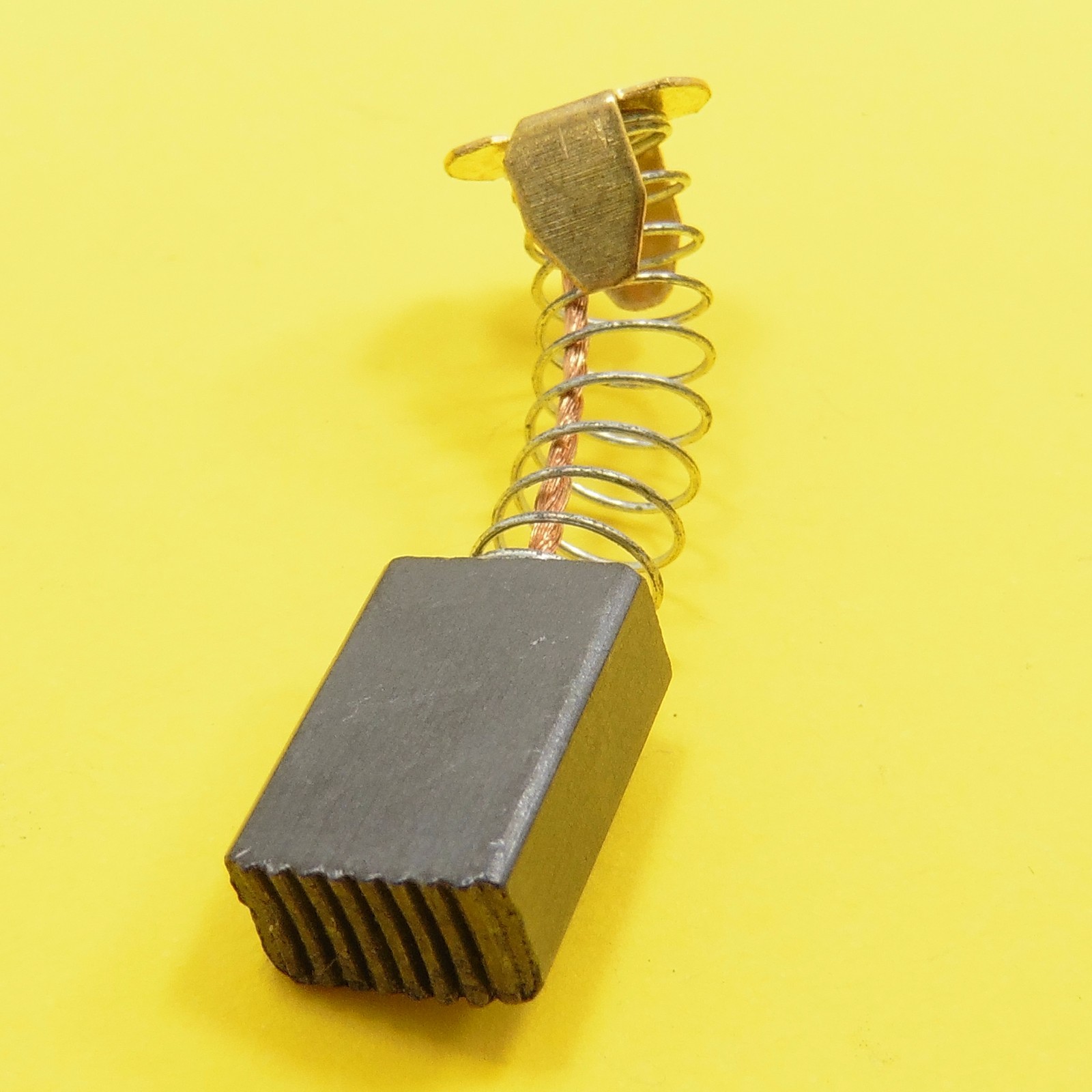 Set of 2 Carbon Brushes Electric Motor Repair Tool | eBay UK