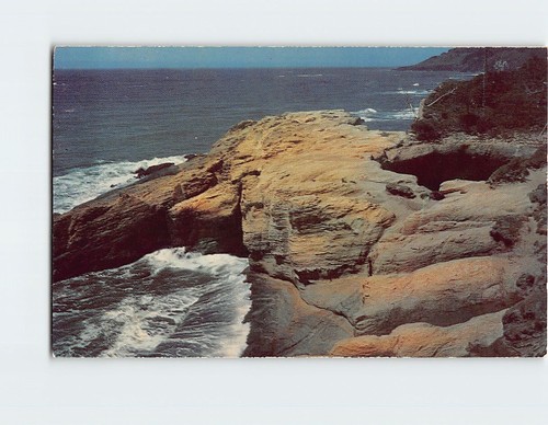 Postcard Devils Punch Bowl at the Devils Punch Bowl State Park, Oregon | eBay