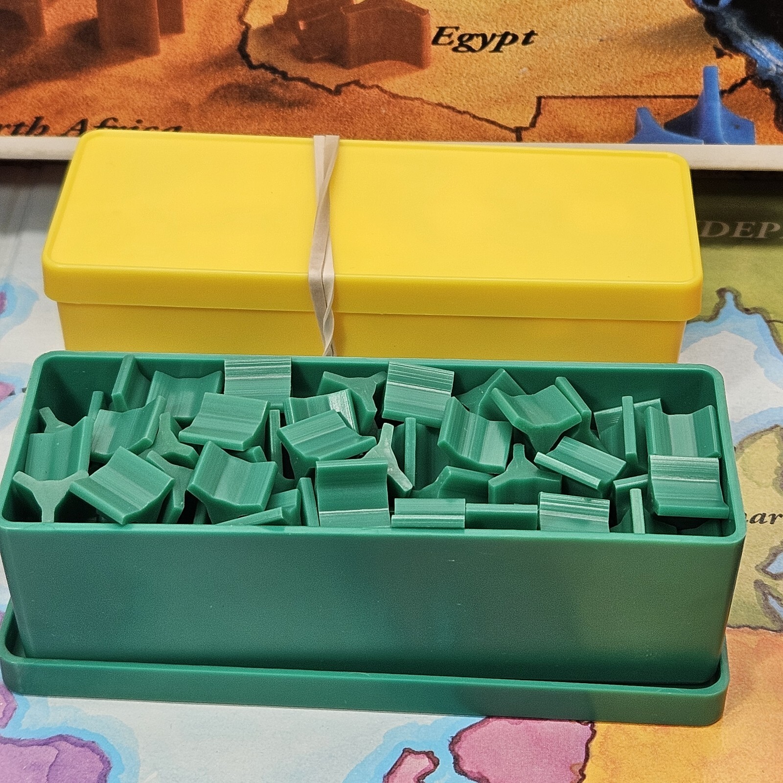 RARE Risk/castle Risk 2 in 1 Strategy Board Game 1990 Parker Brothers ...