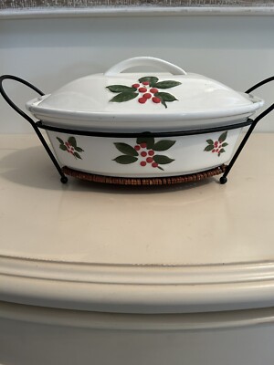 Temptations Christmas Holly & Cherries Casserole Dish With Lid And ...