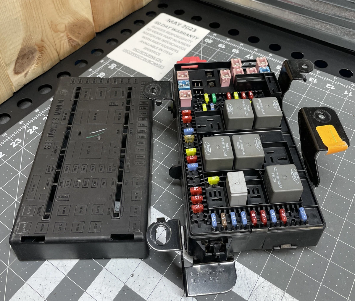 2005 F250 Fuse Box Diagram: Locate Any Fuse Under the Dash