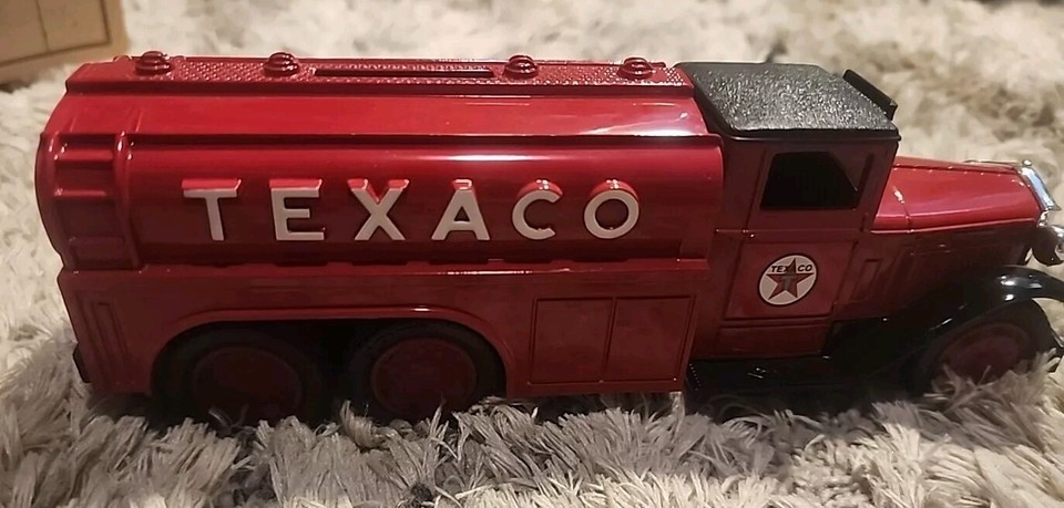 TEXACO TANKER TRUCK 1930’s BANK W/ KEY. INCLUDES PAPERS | eBay