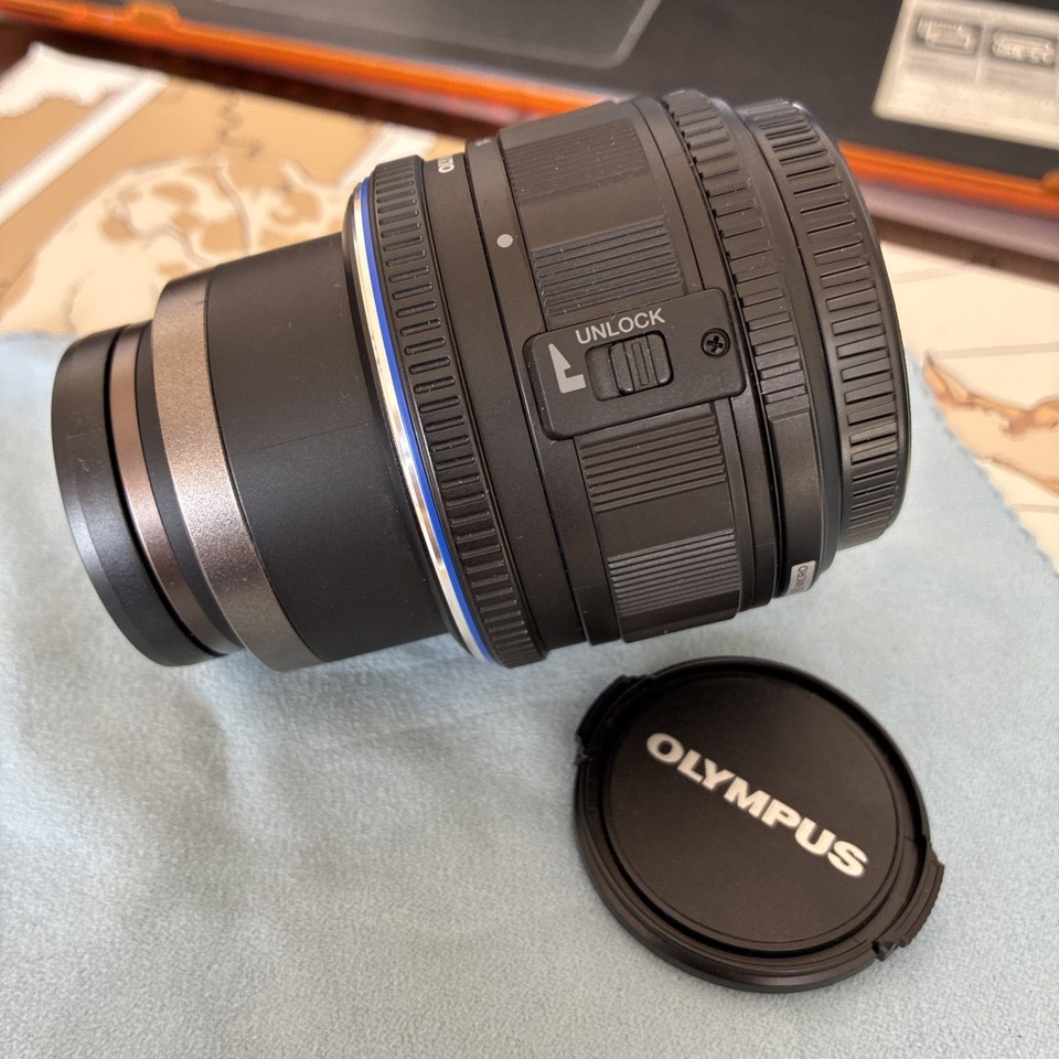 Olympus M.Zuiko Digital 14-42mm f/3.5-5.6 II R MSC MFT Lens- Excellent ...