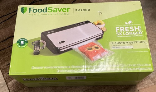 FoodSaver Vacuum Sealing System with Handheld Sealer Attachment FM2900 ...