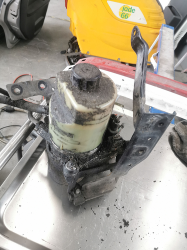 1545071 pompe de servo-direction pour FORD C-MAX (CB3) 2.0 GPL Ber. b-g ...