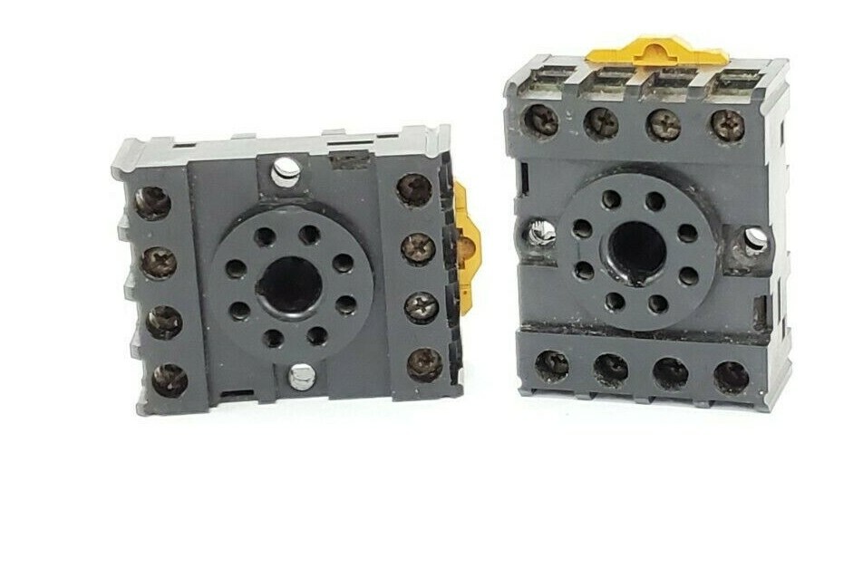 LOT OF 2 CUTLER-HAMMER D3PA2 SOCKETS 8PIN 250V 10AMP | eBay