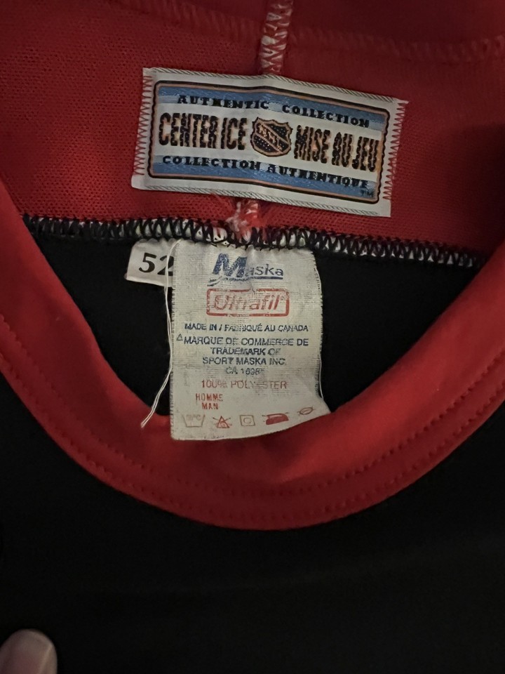 Vintage Authentic Chicago Blackhawks Barber Pole CCM Maska UltraFil ...