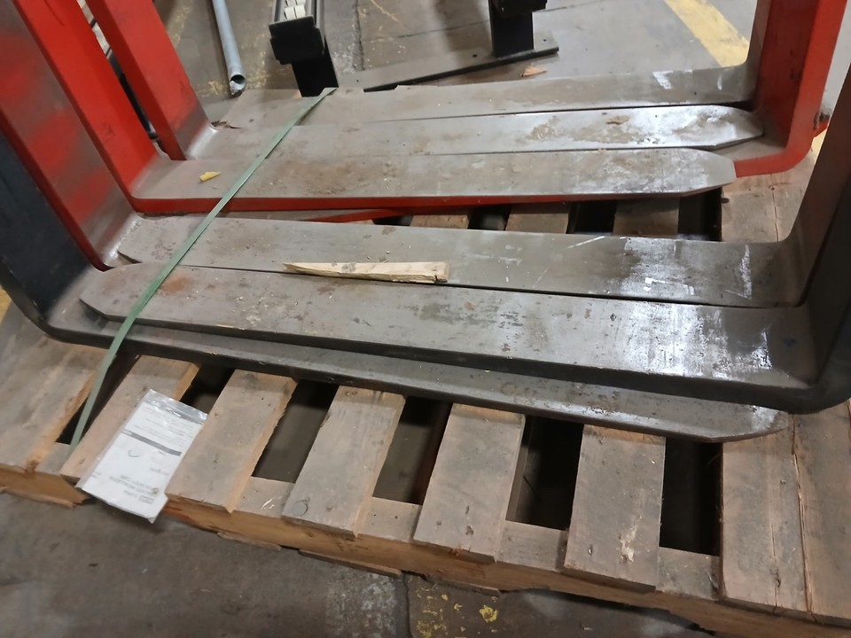 Pallet Forklift Forks Set Of 2 See Pics & Desc *Local Pick Up Only ...
