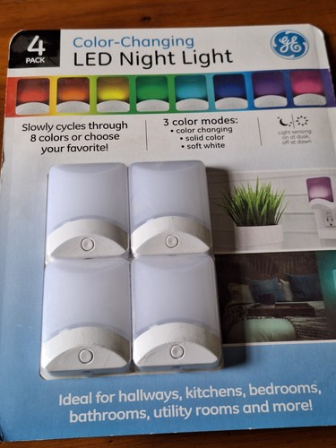 GE White Color-Changing LED Night Light Plug-in Light Sensing 4-Pack ...